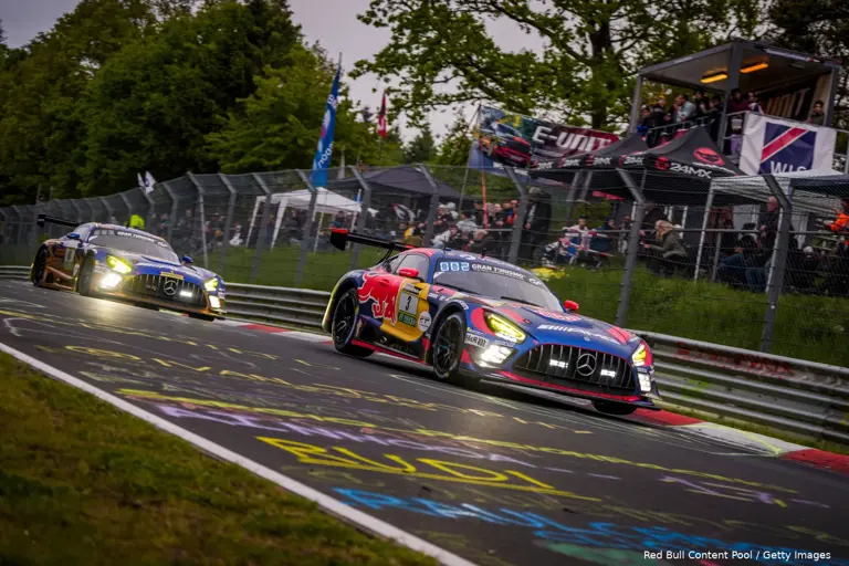 Mercedes zet Verstappen op een voetstuk: "Heeft hij duidelijk laten zien"