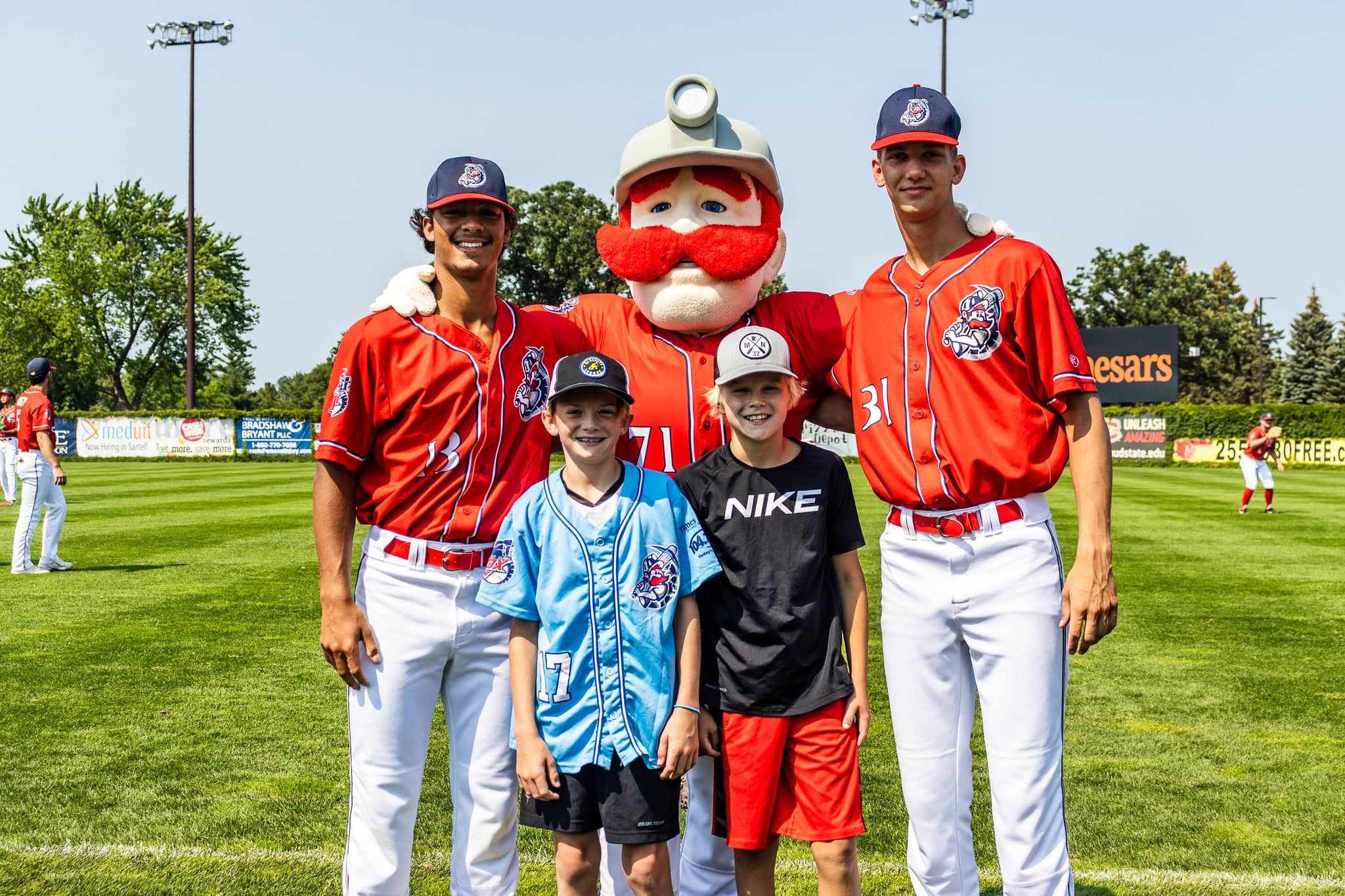 Saint Cloud Rox baseball team offers Chisel's Kids Club