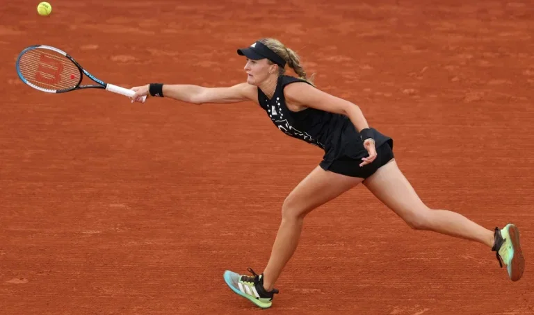 Roland Garros 2026 qualifying: 14 French women, former champions ...