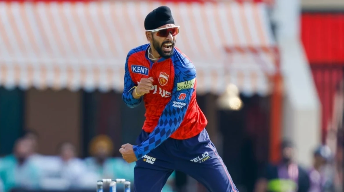 Harpreet Brar’s fiery celebration after Jacob Bethell wicket goes viral ...