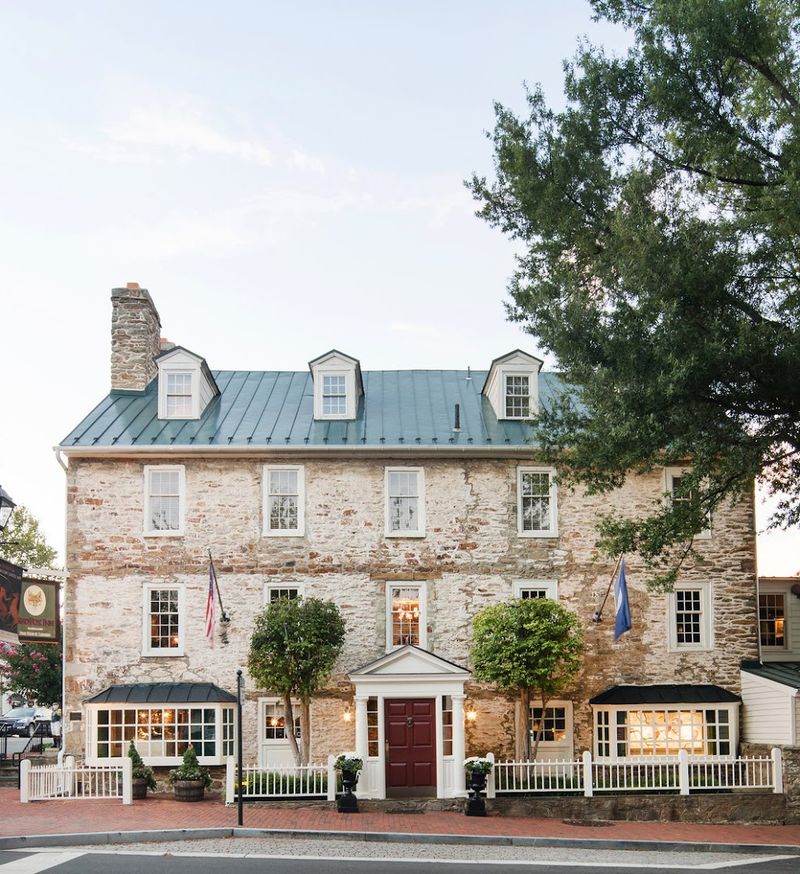 This Virginia historic inn refuses to renovate (and that’s exactly the ...