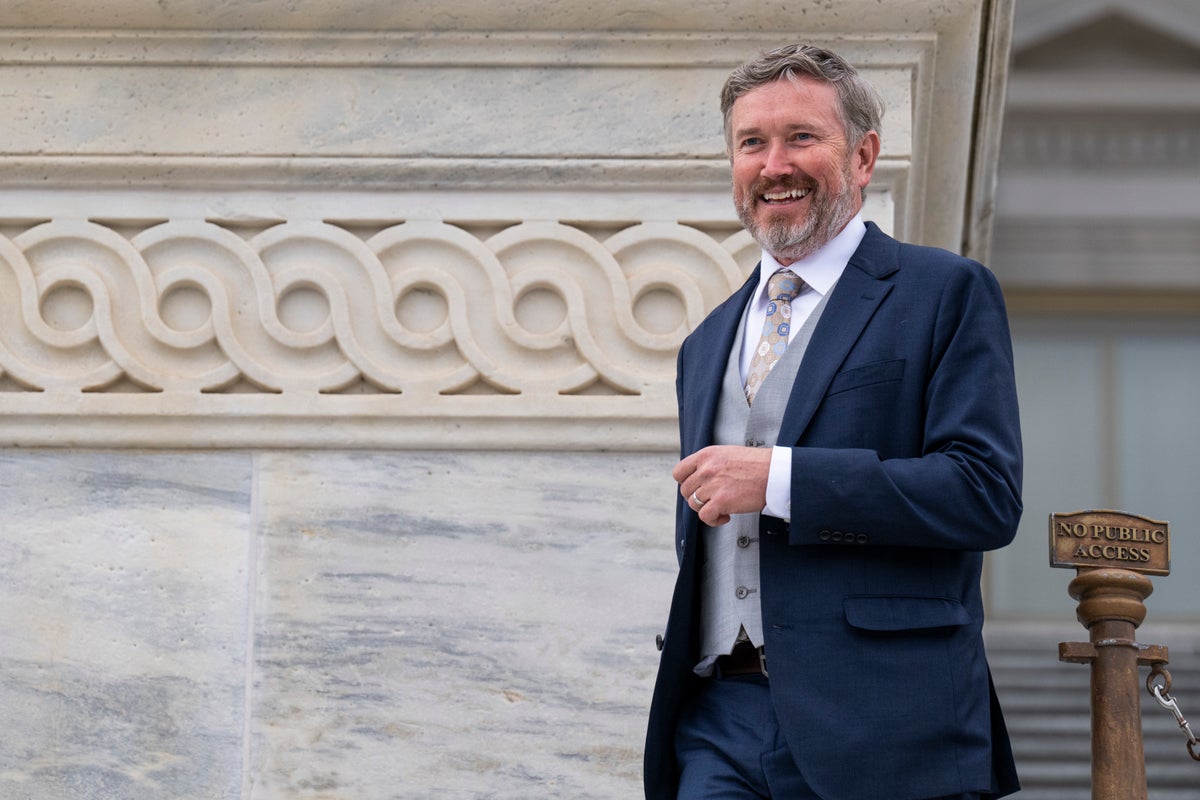 Trump tells voters to oust Thomas Massie after Bill Cassidy’s defeat