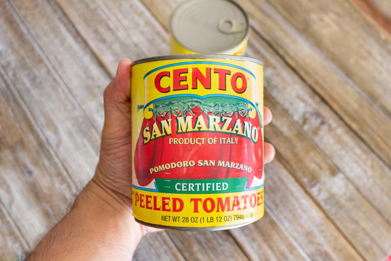 Lawsuit accuses Cento of 'tomato fraud' over 'certified San Marzano' label