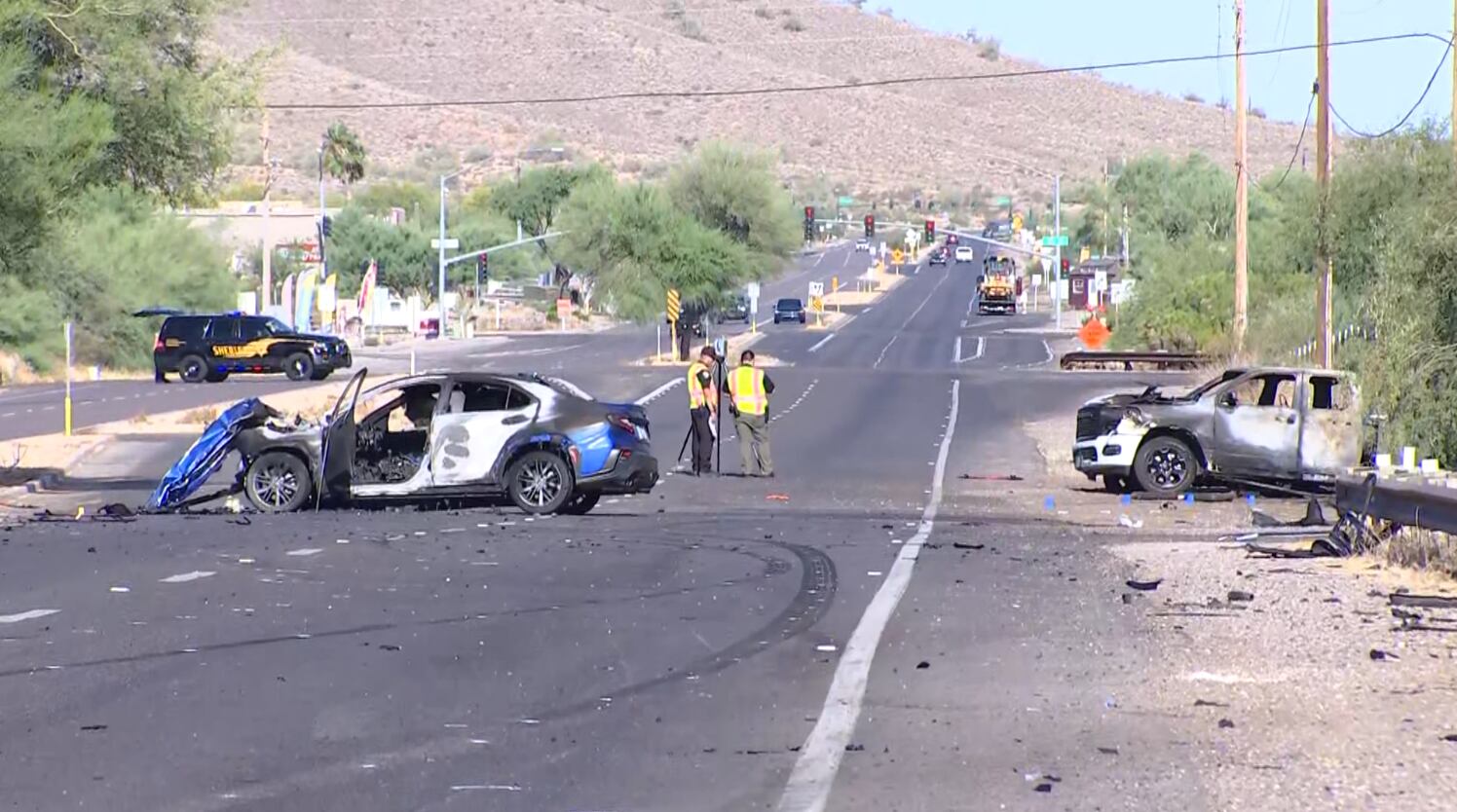 6 injured in fiery crash on highway near Cave Creek