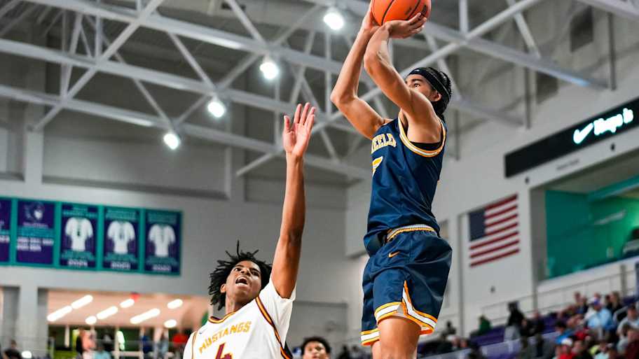2027 Purdue target Kevin Savage shines in front of Matt Painter at 3SSB ...