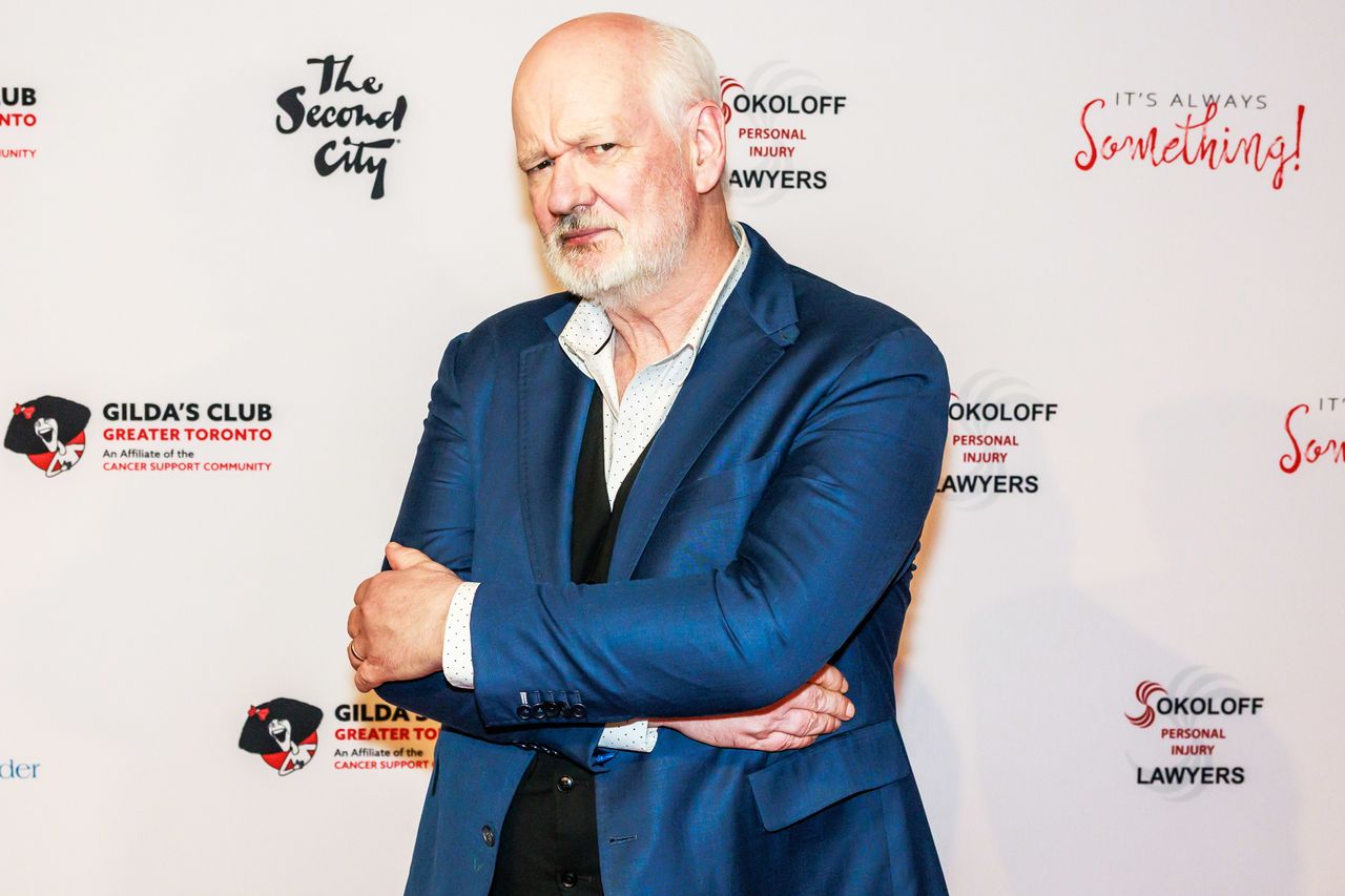 Colin Mochrie recalls working with Robin Williams on “Whose Line Is It ...