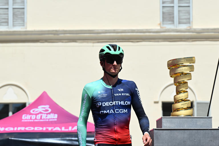 Giro d’Italia 2026, Felix Gall ha le idee chiare per oggi: "Proverò a ...