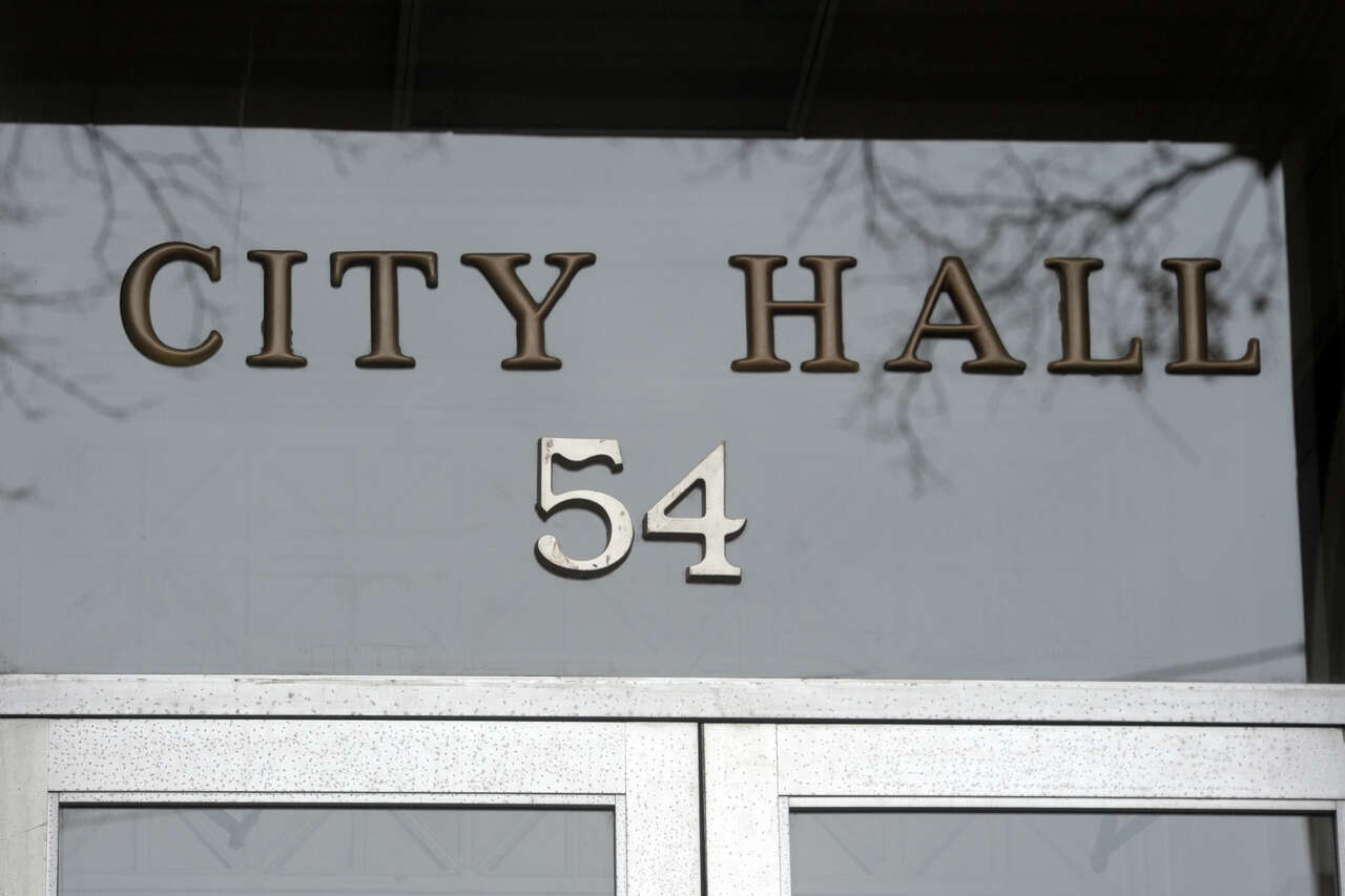 Shelton developer proposes 11-home subdivision on open space land off ...