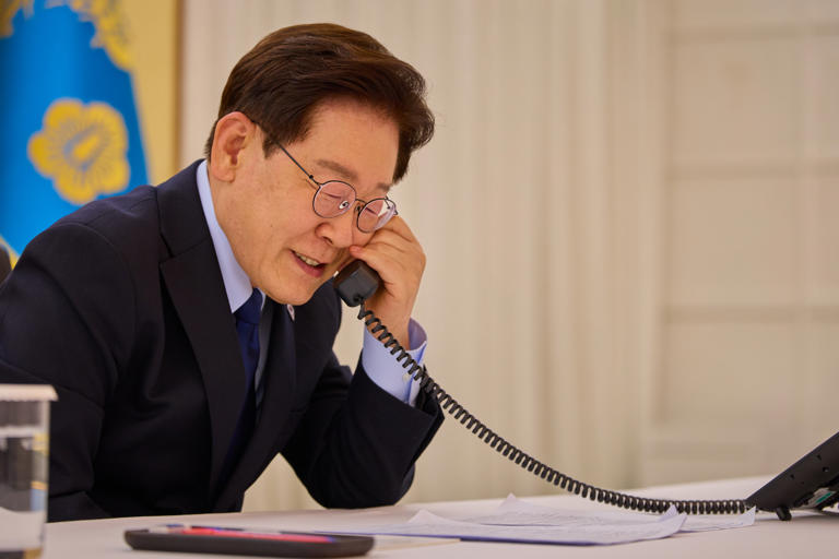 Presidents Lee Jae Myung, Trump discuss US.-China summit results