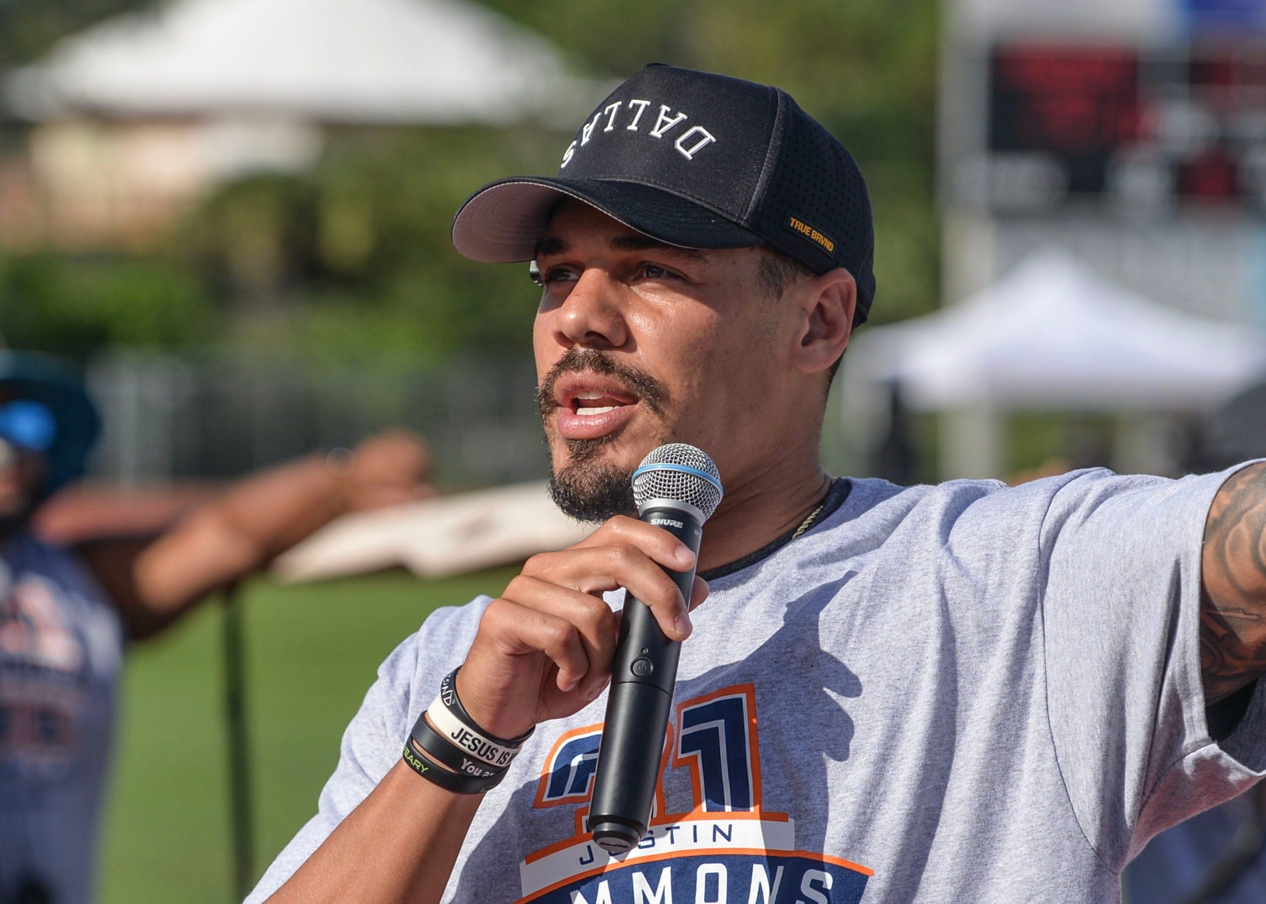 Justin Simmons says Bo Nix is 'by far' the best QB from his class