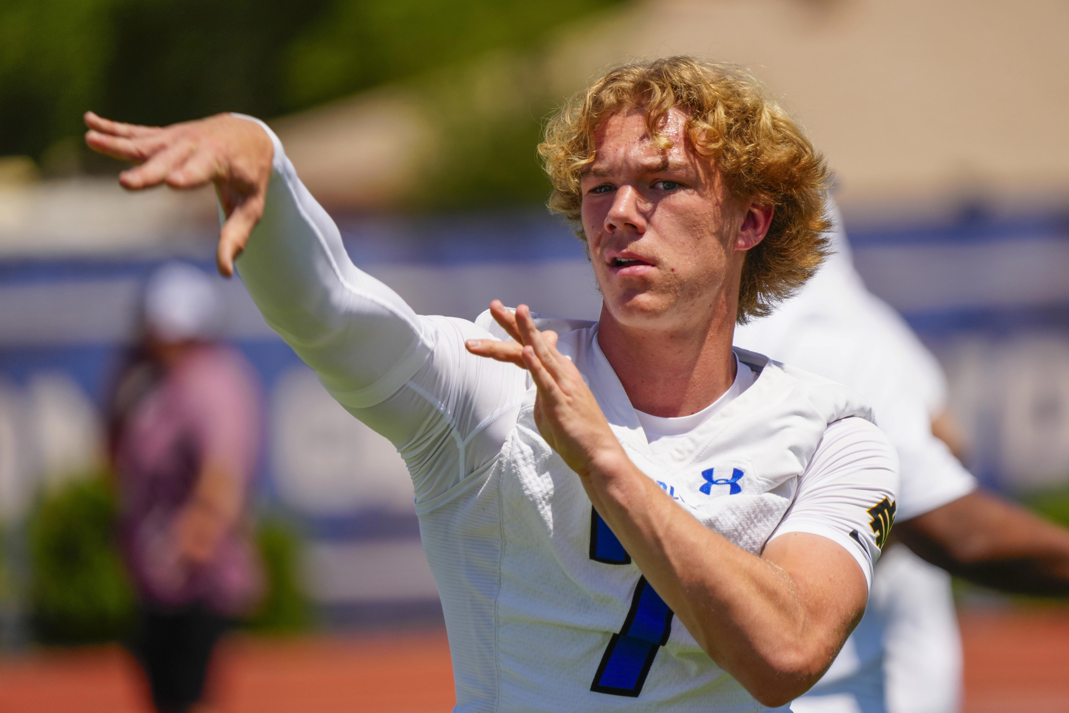 Oregon Ducks 5-star Will Mencl puts recruiting press on blue-chip WRs