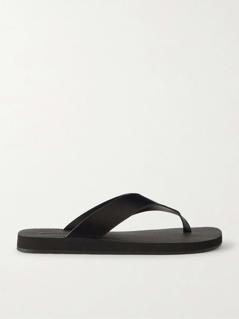Elevate your summer style with these 13 must-have flip-flops