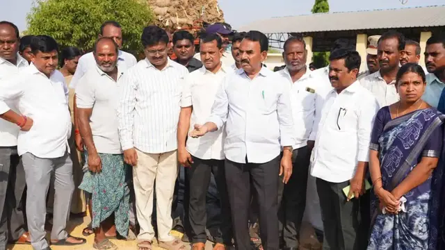 Untimely rains damage crops, lightning strike kills 30 goats in ...
