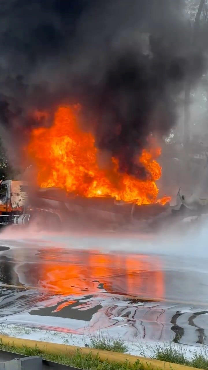 Jeep crash fire on Route 287 leaves driver unidentified