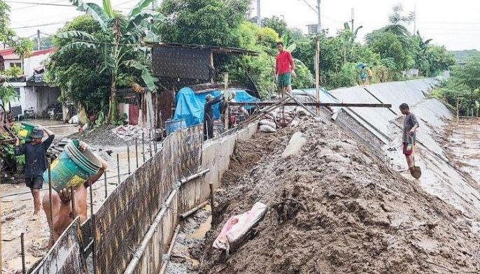 Government infrastructure spending down for 3rd month