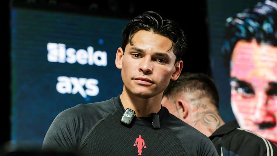 Ryan Garcia seemingly announces Conor Benn fight on live stream