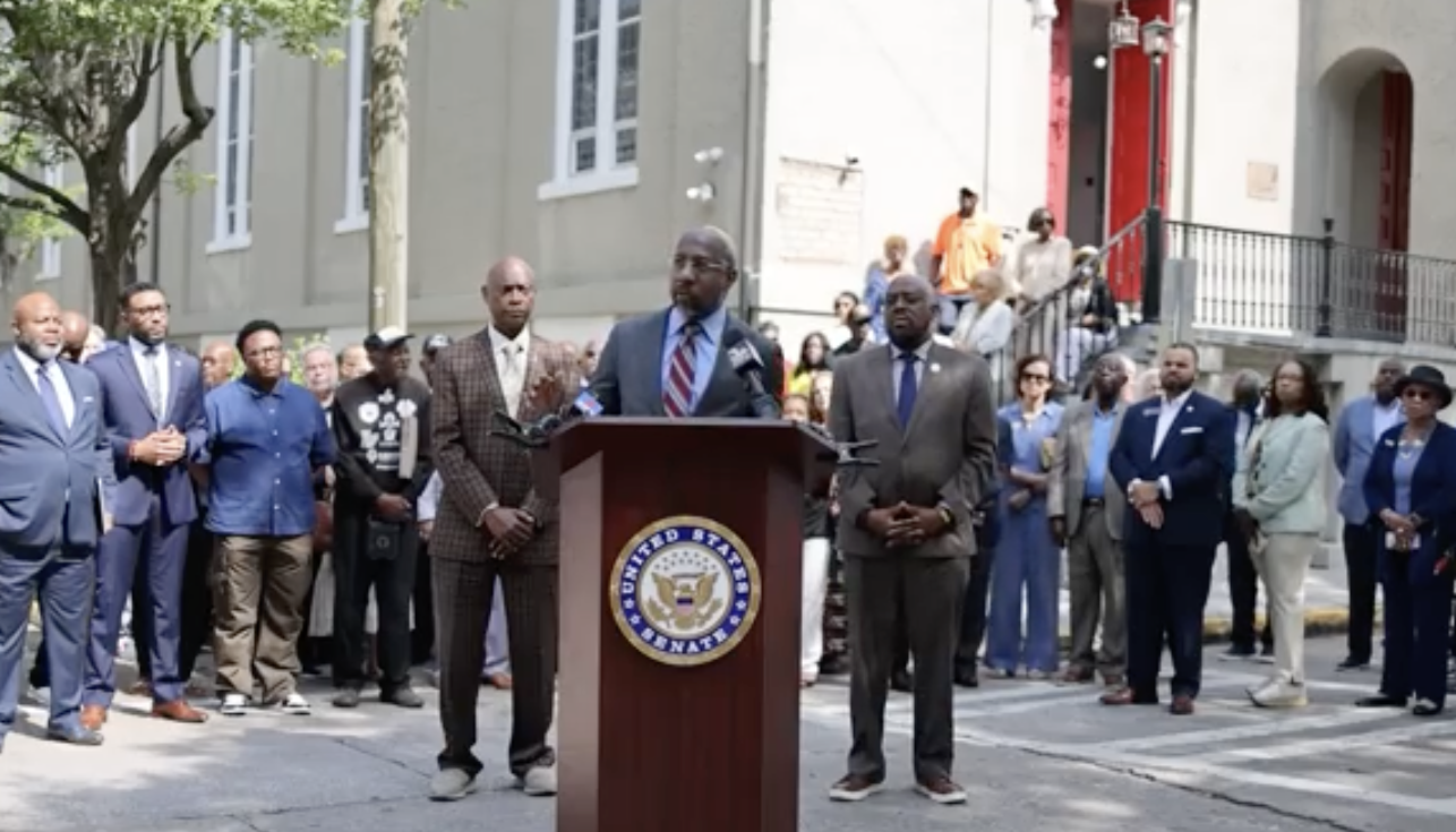 'This is an assault': Raphael Warnock slams the Supreme Court's Voting ...