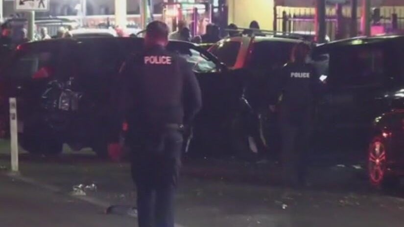 Oakland driver kills 3, injures 3 after veering onto sidewalk