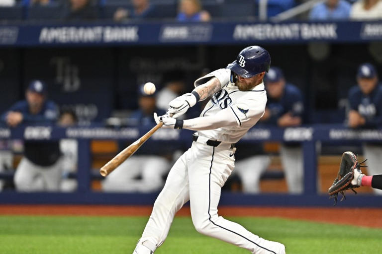 Rays OF Jake Fraley (hernia) lands on 10-day IL