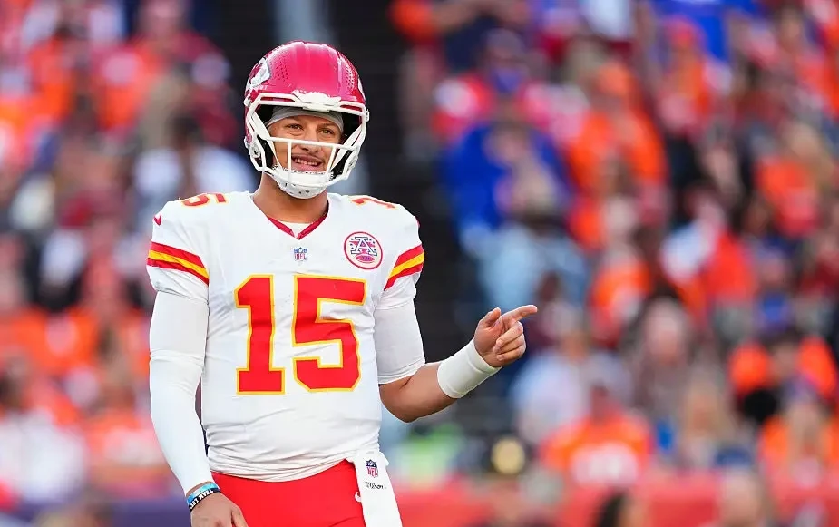 Mahomes' rehab progress fuels Chiefs' Week 1 hopes