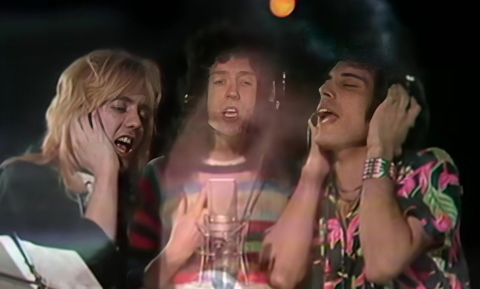 10 songs that were originally rejected but achieved major chart success