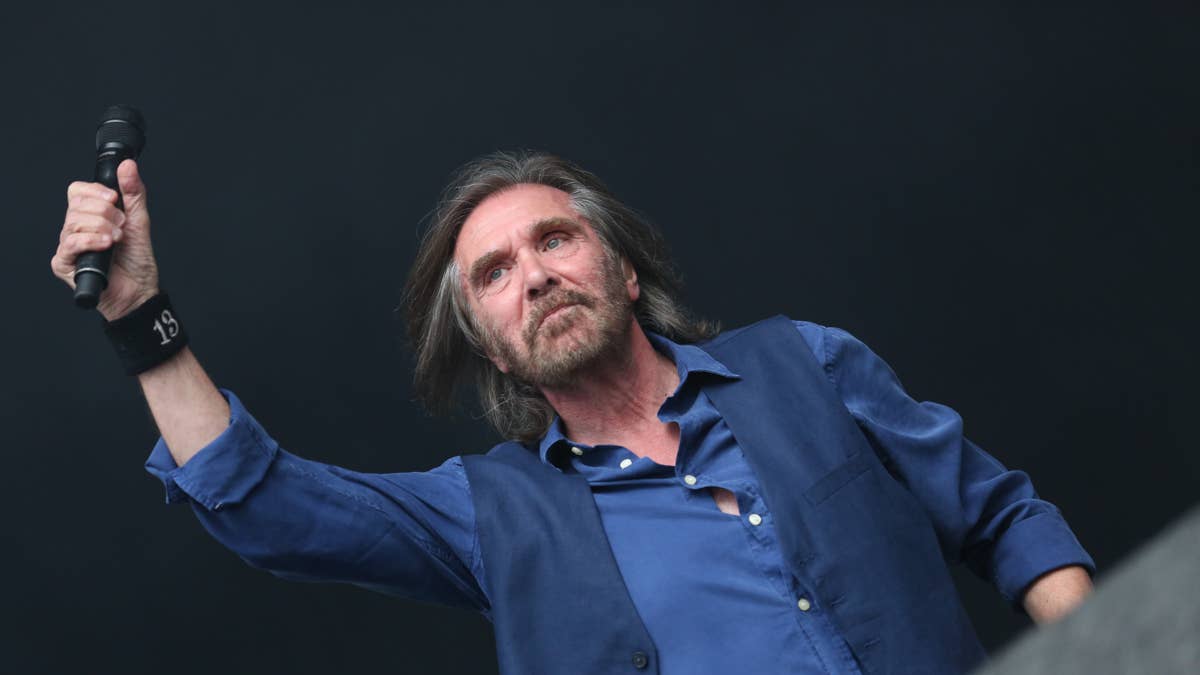 Dennis Locorriere, Dr. Hook frontman, dies at 76 after long battle with ...