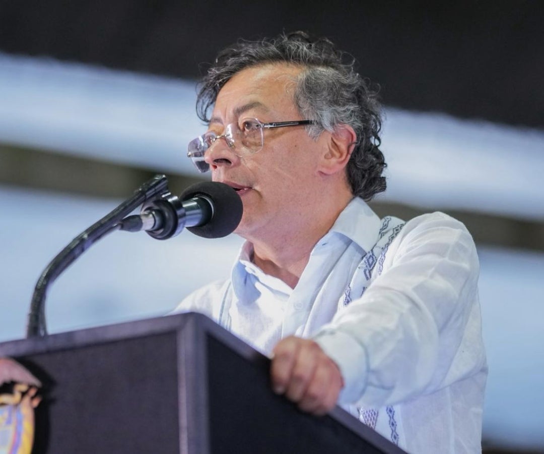 Petro pidió avanzar en decreto de aranceles para defender la industria ...