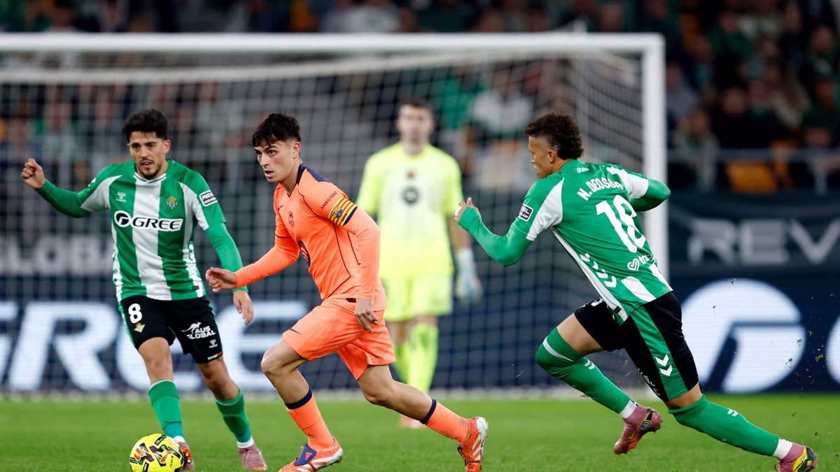 Barcelona vs Real Betis lineups, score, predictions, where to watch ...