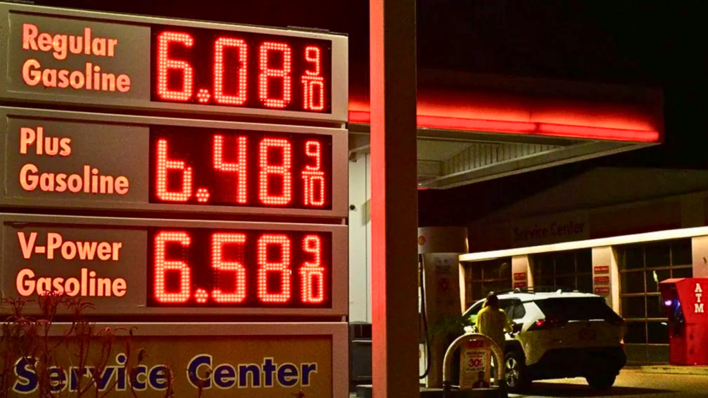 California receives final Middle East oil shipment as gas prices hit $6.16