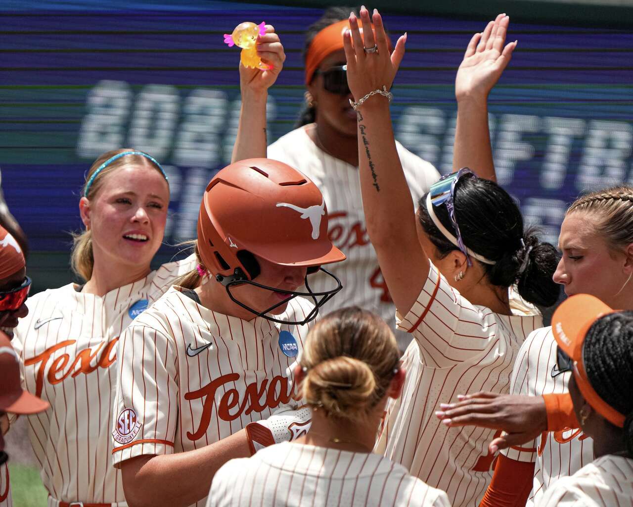 Texas vs Baylor softball: Live updates, TV/streaming info for NCAA ...