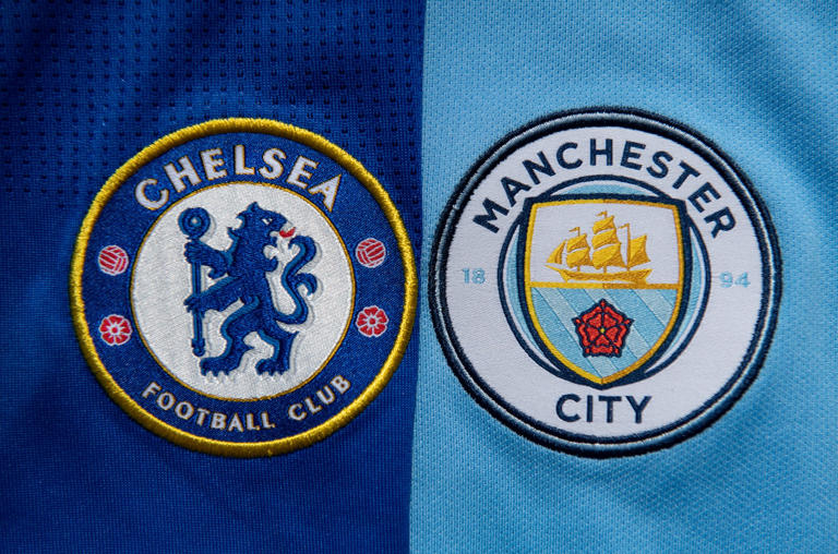 Chelsea urged to sign legendary City midfielder Silva