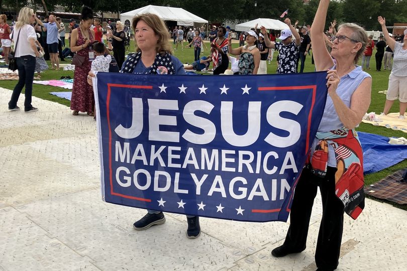 MAGA defends 'best president' Trump after not being able to name his ...