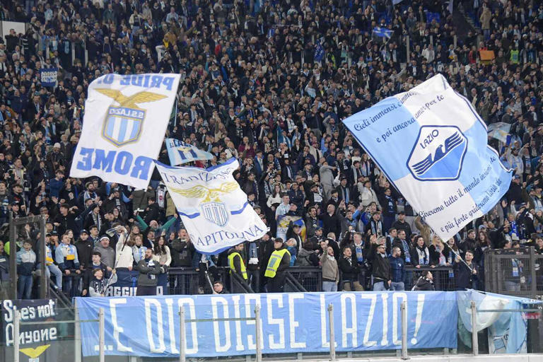 Lo striscione “Laziale partigiano” diventa un cimelio per i ...