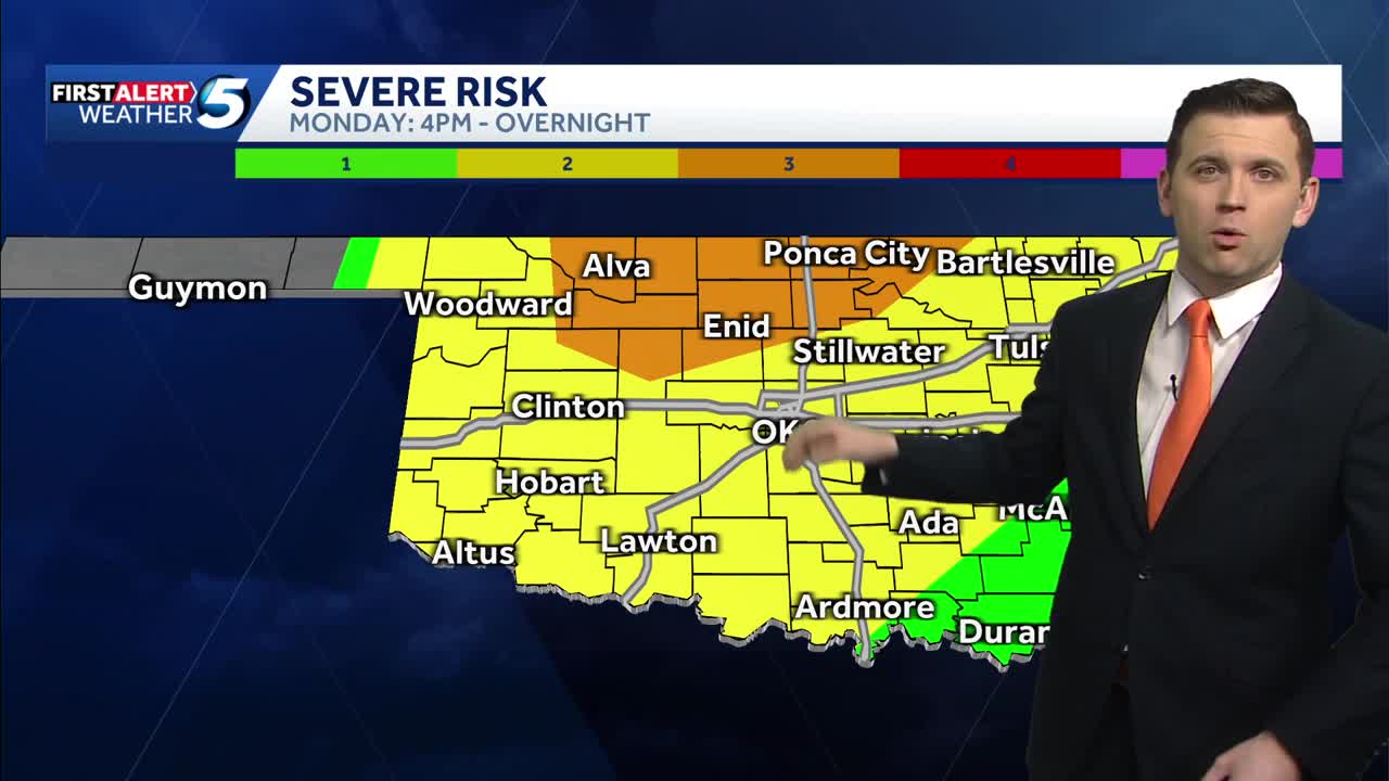 Storm timeline: Monday - Tuesday severe risk