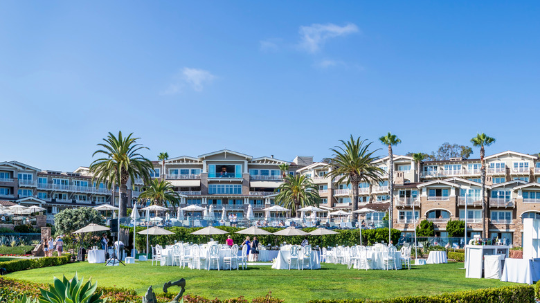 California's coast boasts a top beach resort with tide pool trails and ...