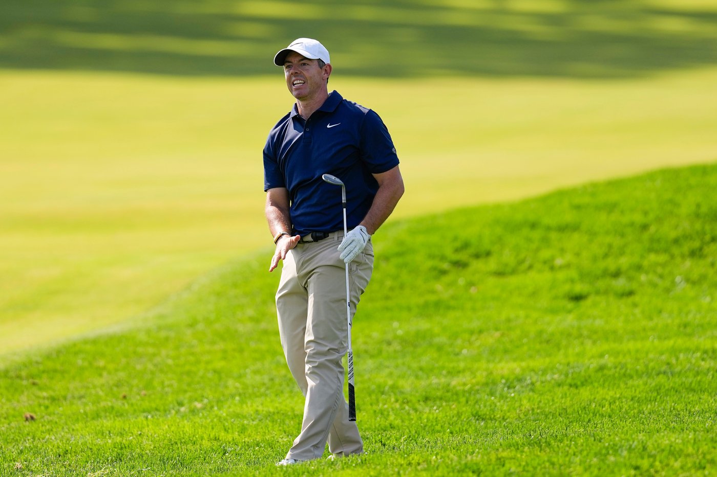 Matti Schmid takes the PGA Championship lead at the turn. Justin Thomas ...