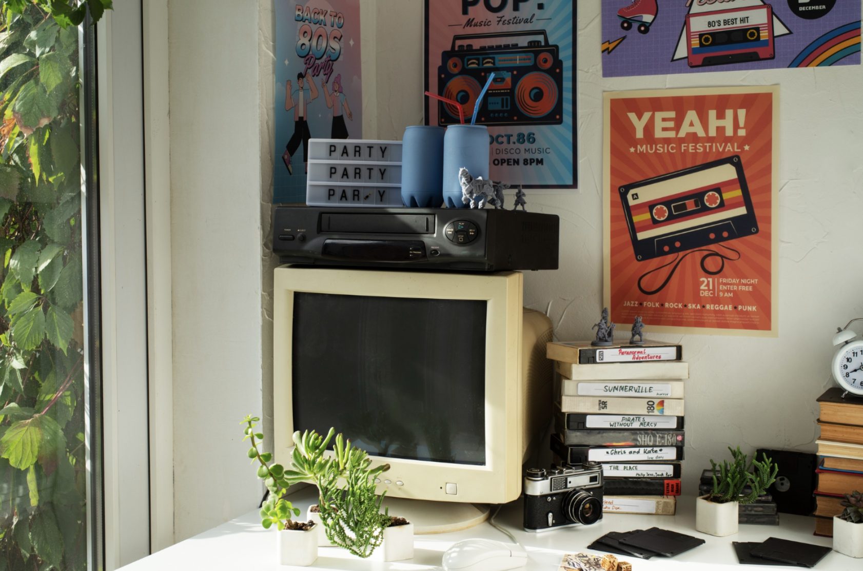 13 things every ’90s kid had in their bedroom that today’s kids have ...
