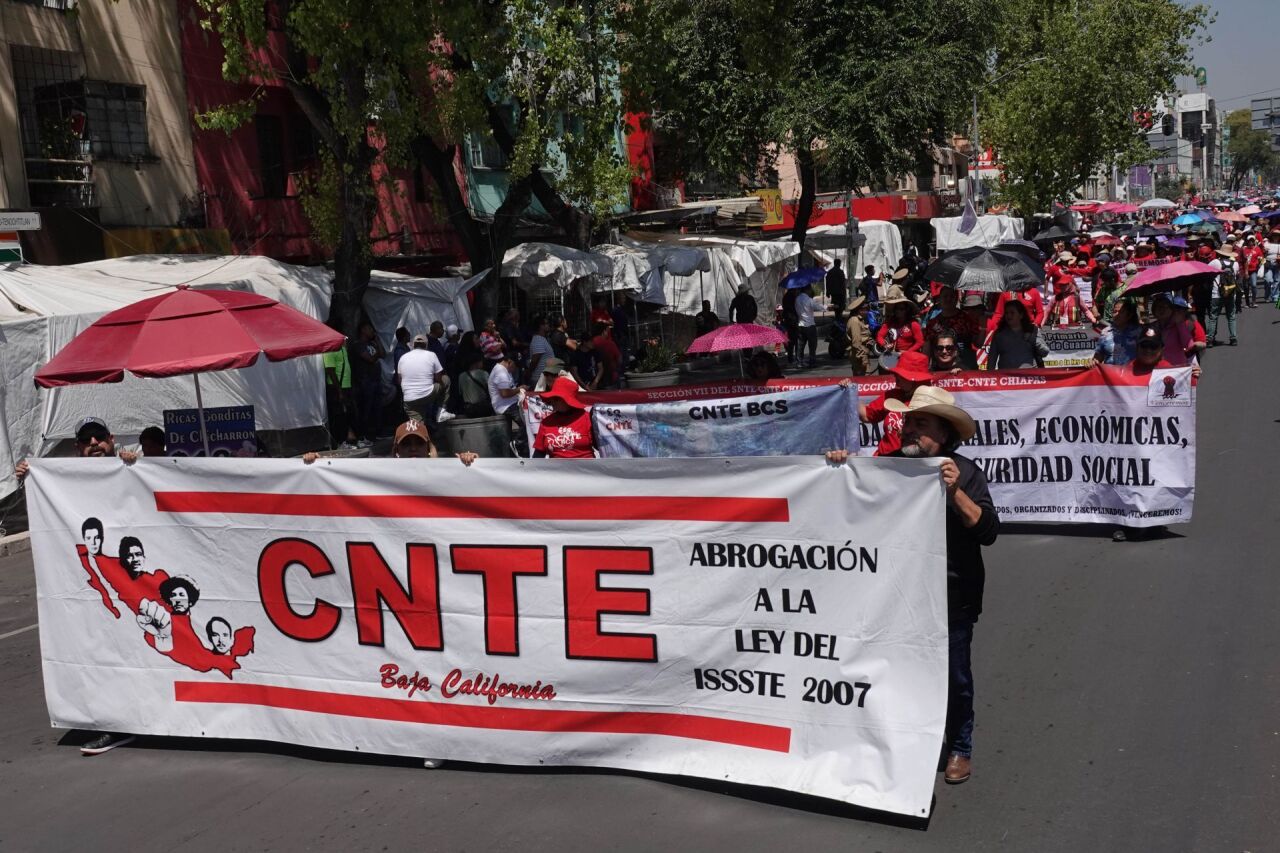 La CNTE arrancará con protestas a nivel nacional el 1 de junio y amaga ...