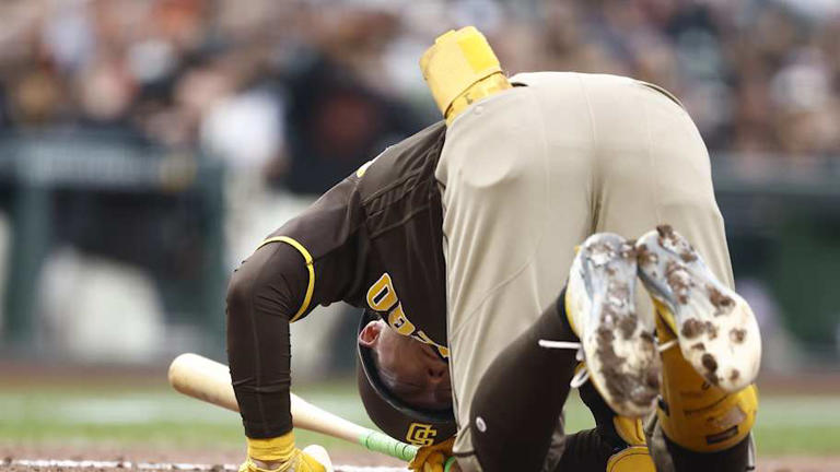 Padres manager provides concerning Jake Cronenworth update amid concussion