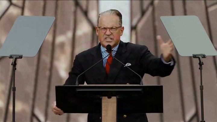 MAGA pastor makes bonkers claim about Trump’s ballroom