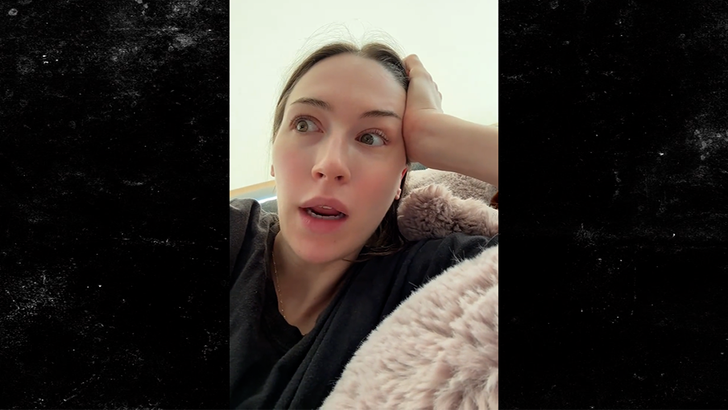 Elsie Hewitt looks incredible in red dress after Pete Davidson split