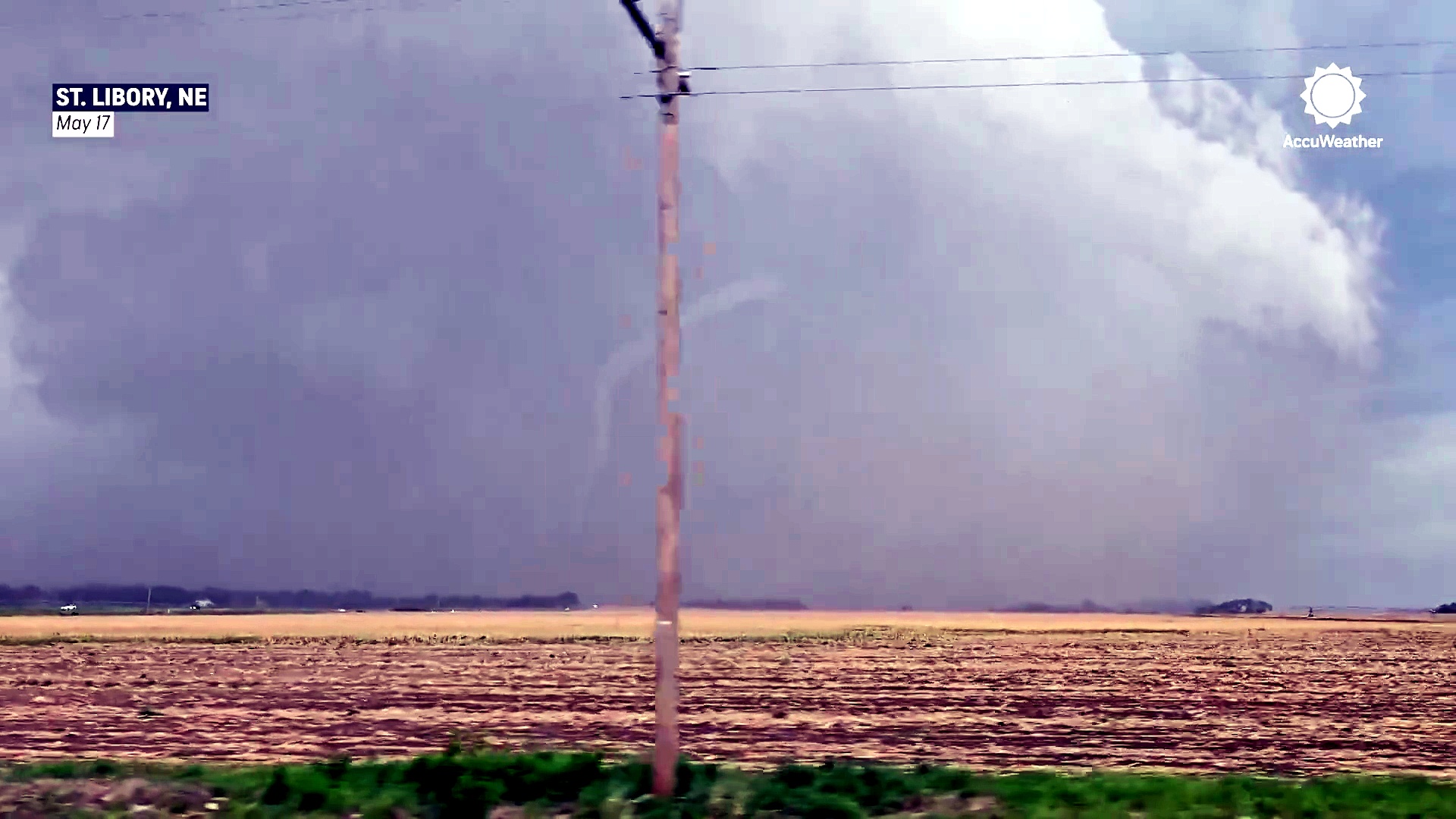Tornado forms beneath massive mesocyclone in Nebraska