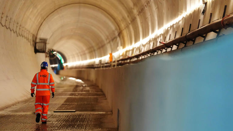 HS2 failings blamed on high-speed focus and political pressure