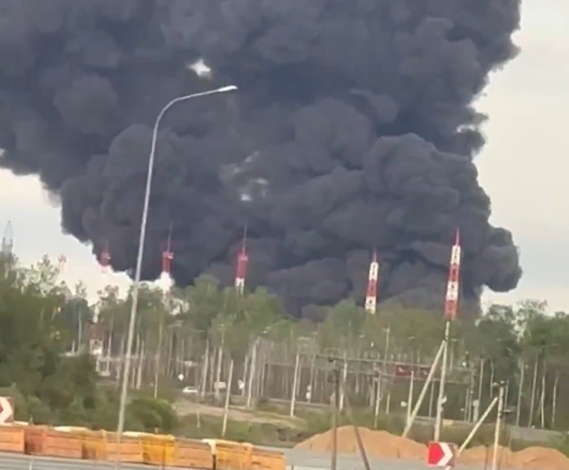 Massive Ukrainian drone attack rocks Moscow: Indian worker among dead ...
