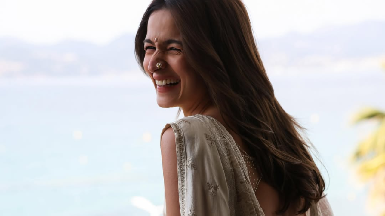 Alia Bhatt wins Cannes 2026 with a traditional nath and the internet is ...