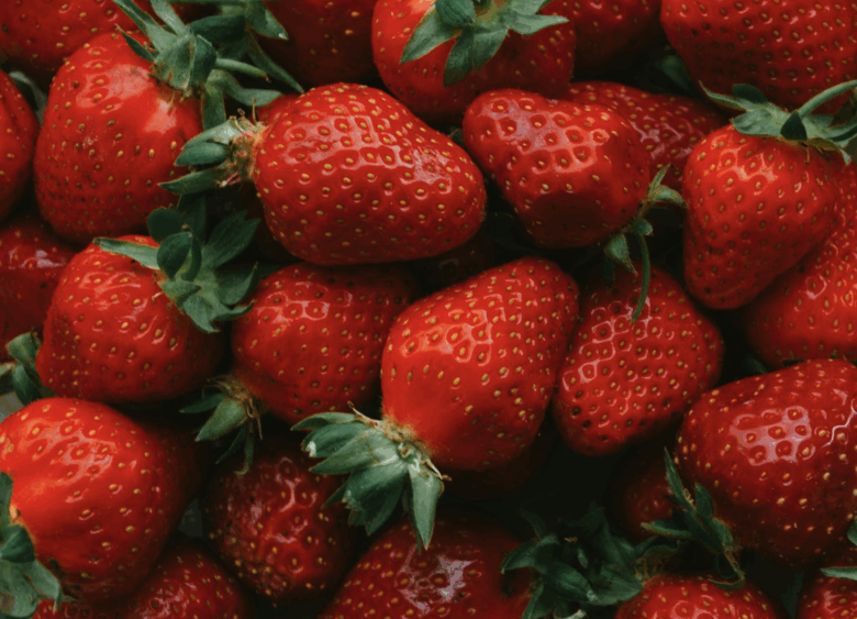 12 foods you should always buy organic (based on the dirty dozen)