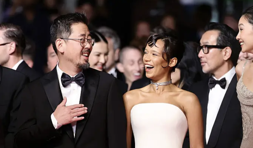 Cannes audience gives 'Hope' a 7-minute standing ovation