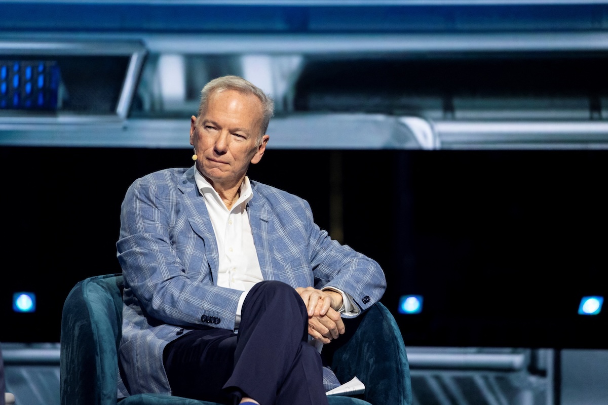 Eric Schmidt booed at University of Arizona graduation over AI and jobs
