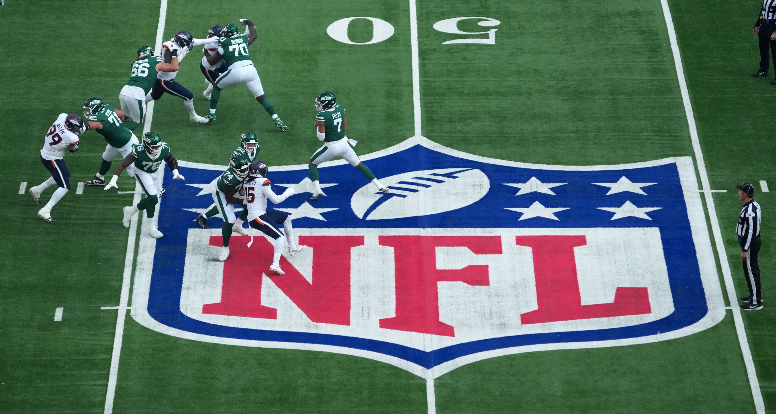 NFL defends scheduling games on Wednesdays, Fridays