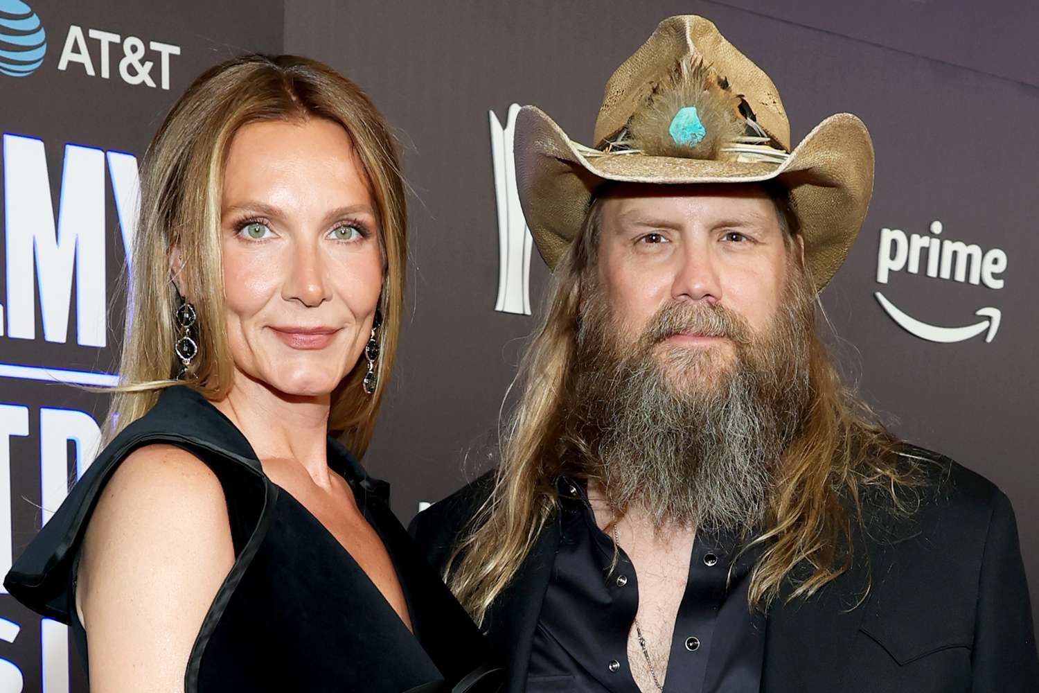 Chris Stapleton pulls romantic move for wife Morgane during glam date ...